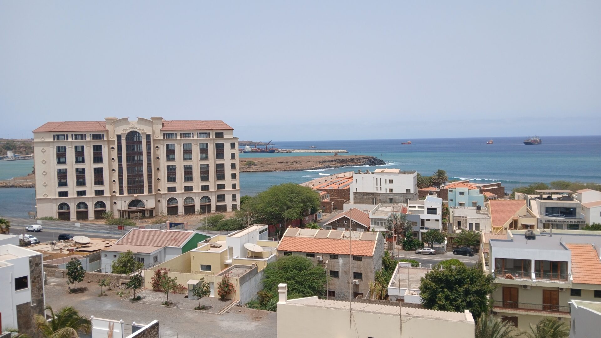 Oásis Atlântico entra no retalho em Cabo Verde com nova rede de lojas e expansão da central de ...