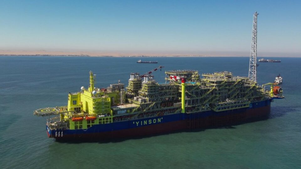 Navio flutuante FPSO Agogo chega hoje a Angola e inicia operações no 2º ...