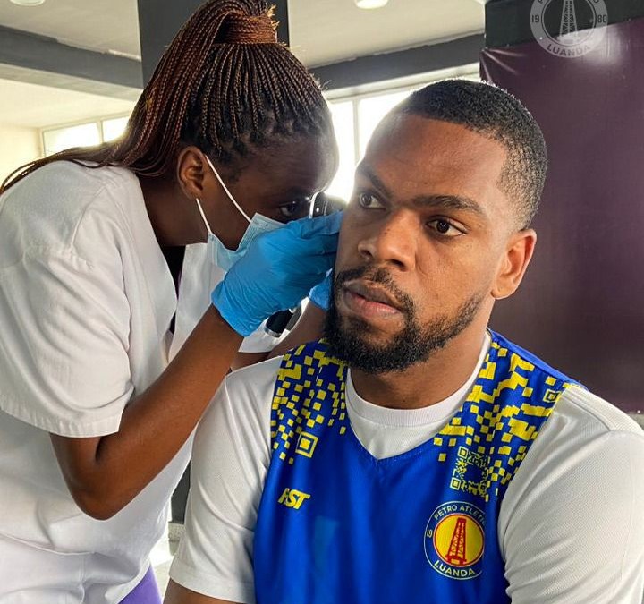 Jogadores do Petro de Luanda beneficiam de rastreios visuais e auditivos - Forbes África Lusofona
