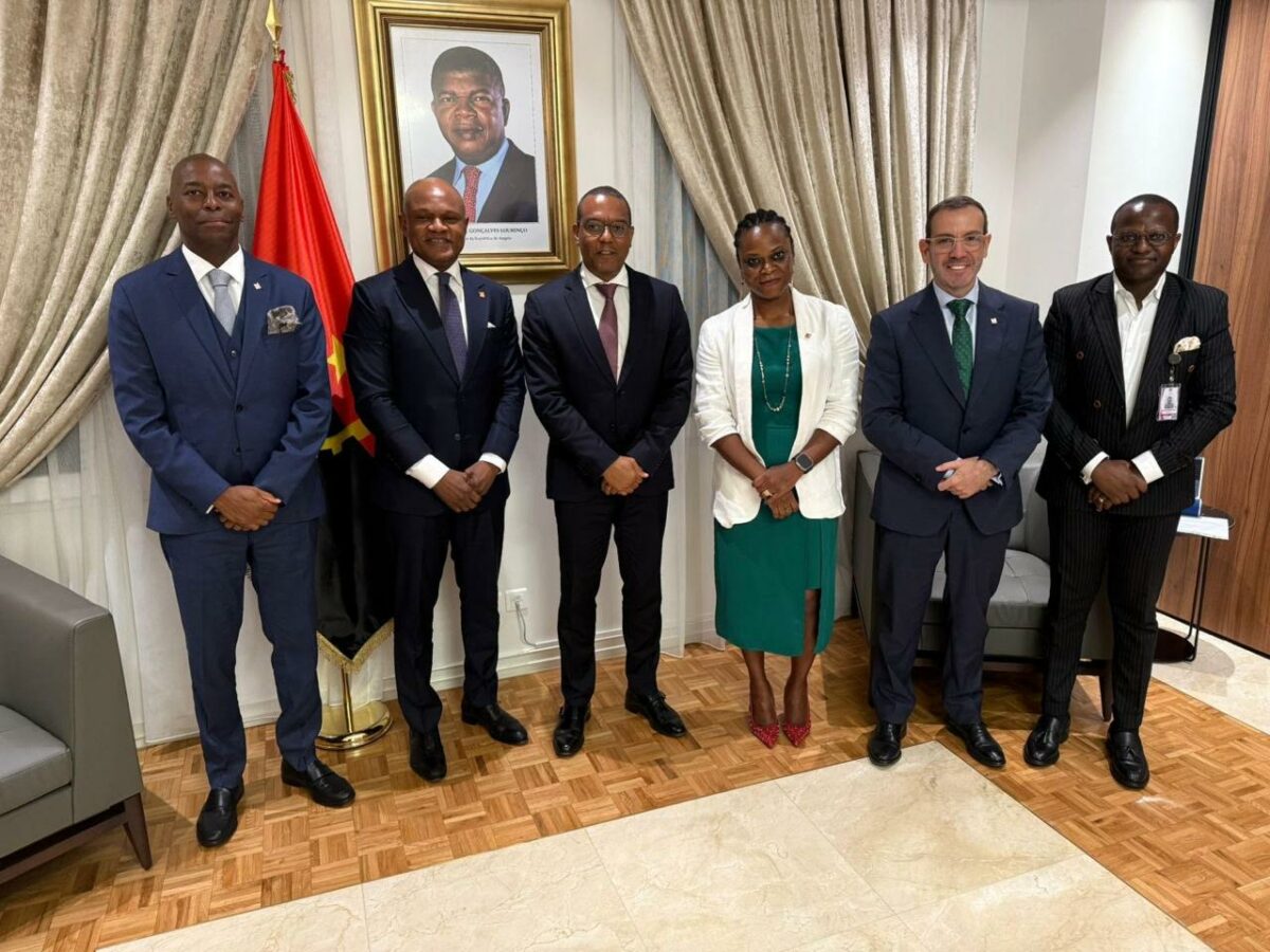 Access Bank conclui agenda institucional intensa em Angola - Forbes ...