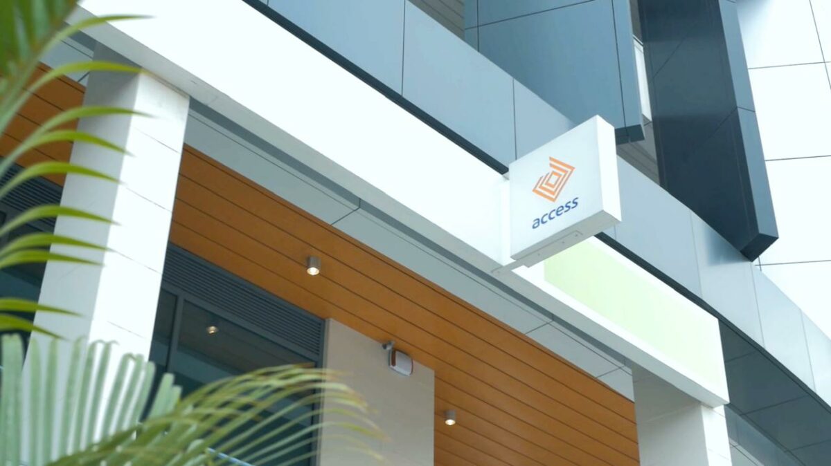 Access Bank Angola lança Programa de Recém-Licenciados - Forbes África ...